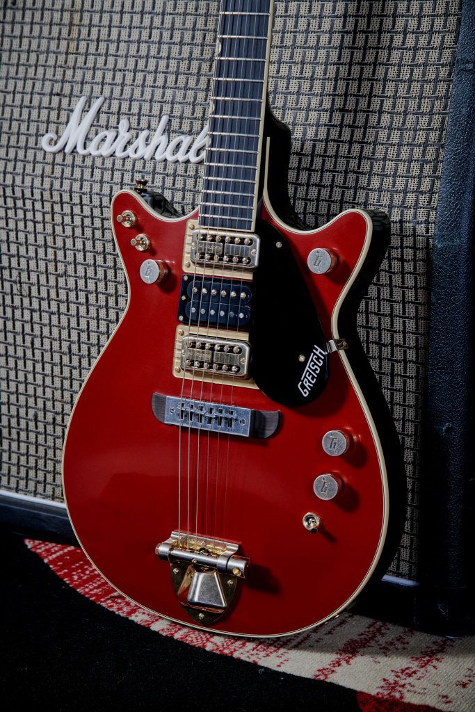 Gretsch Limited Malcolm Young Signature "The Beast" Jet - gearnews.es